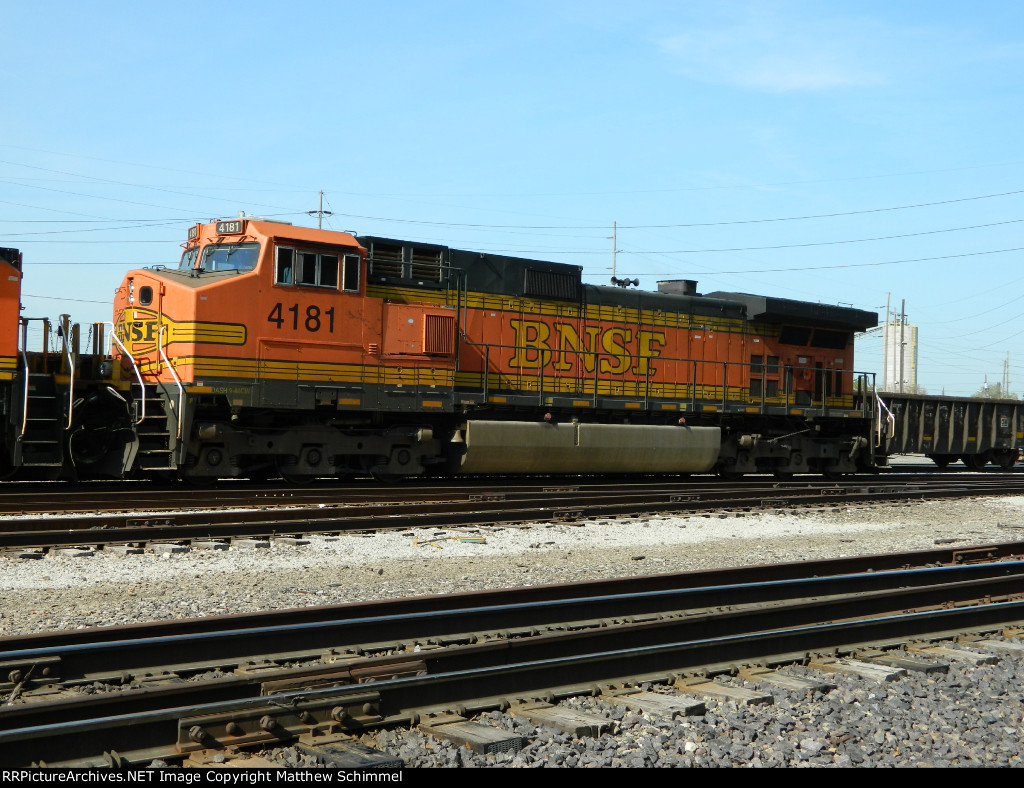 BNSF 4181